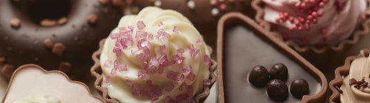 Buy Luxury Biscuits and Cakes Online | Cakes and Biscuits | Ringtons