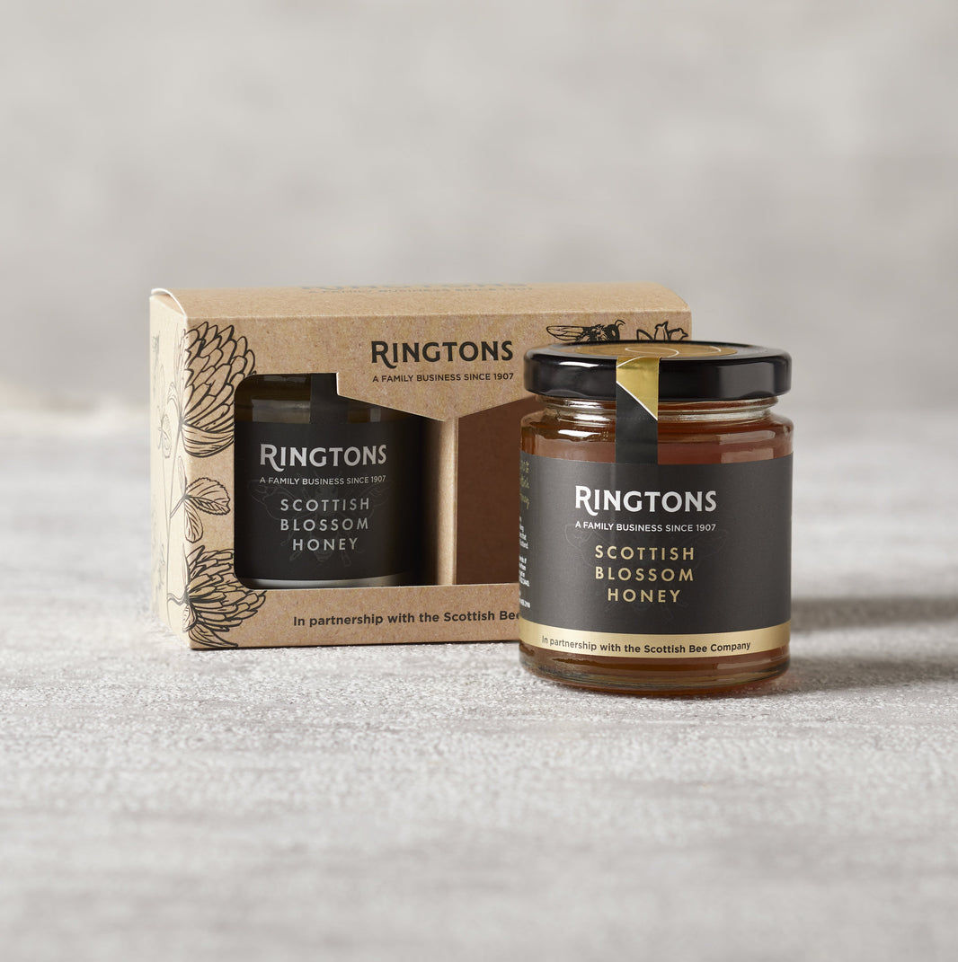 Buy Luxury Biscuits and Cakes Online | Cakes and Biscuits | Ringtons